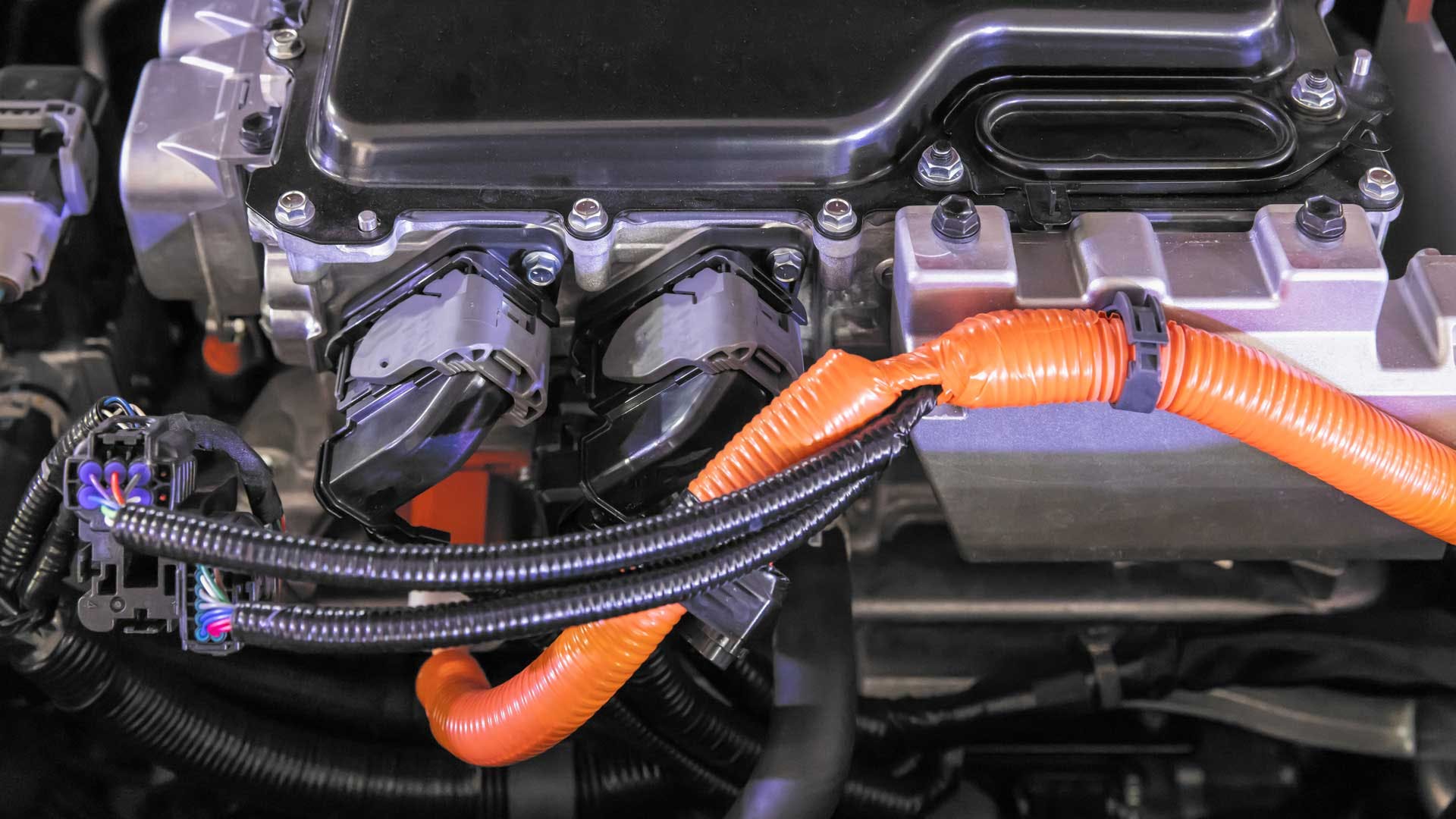 Pre-Charge Circuits Lead to Safer EVs | Electronic Design