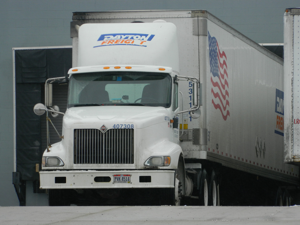 Dayton Freight Lines takes on drowsy driving | FleetOwner