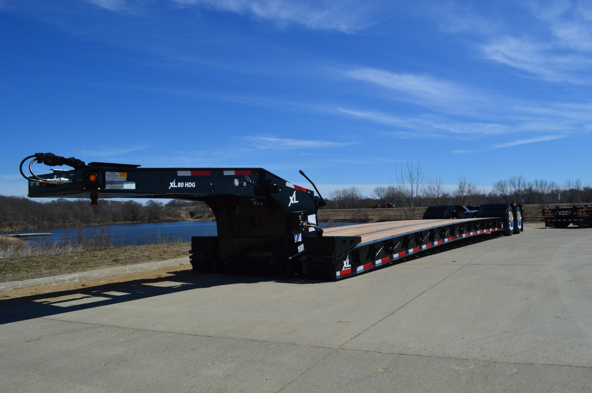XL Specialized adding new lightweight lowboy trailer | FleetOwner