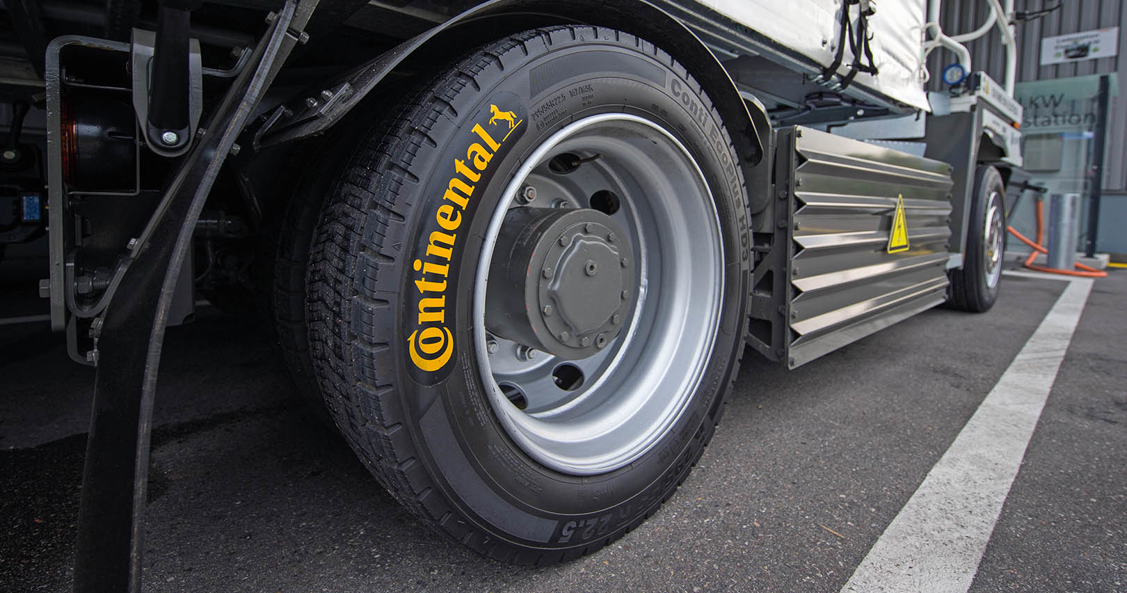 Continental opens first new truck tire plant | FleetOwner