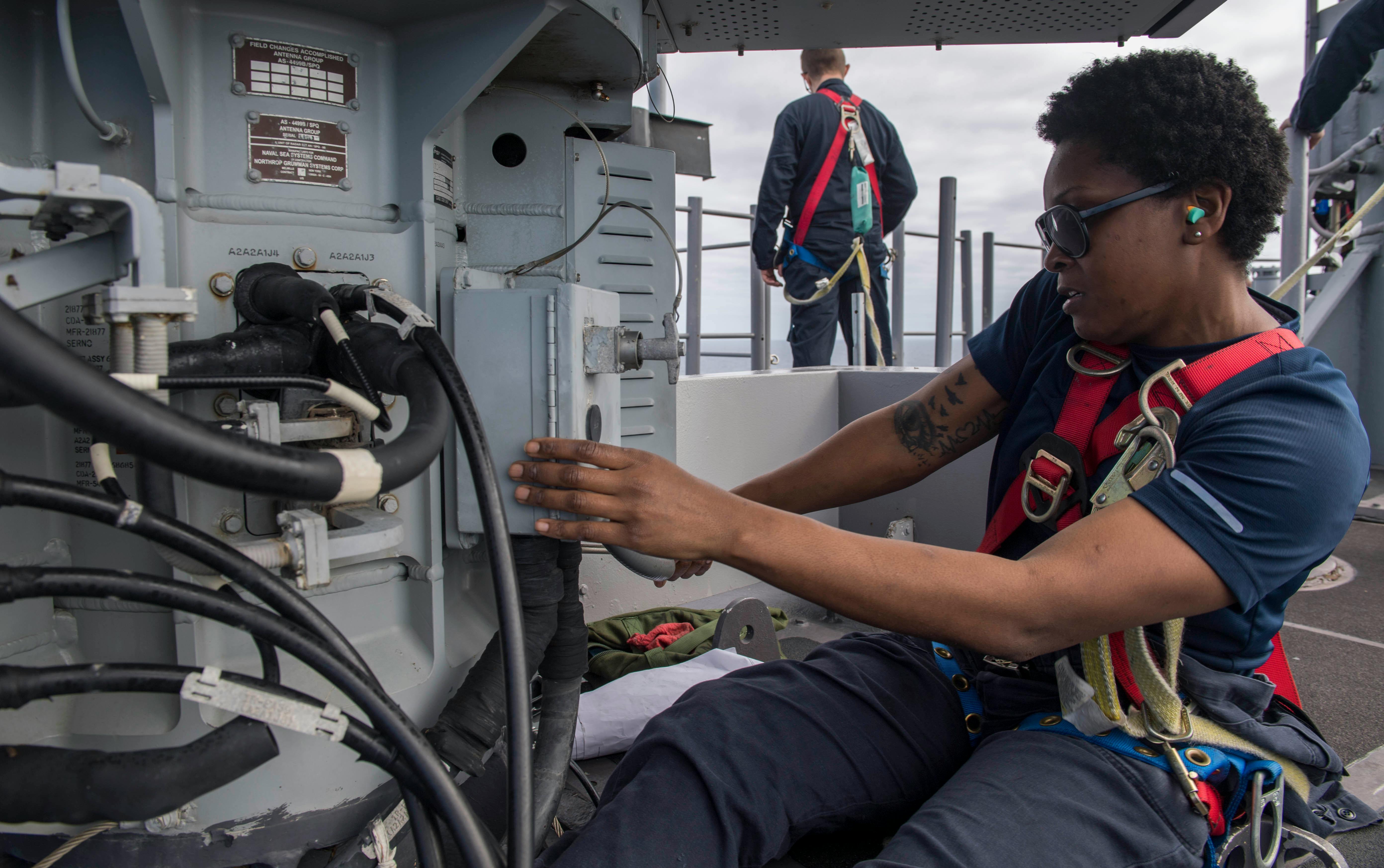 Navy picks common frequency generators from Frontgrade Technologies for ...