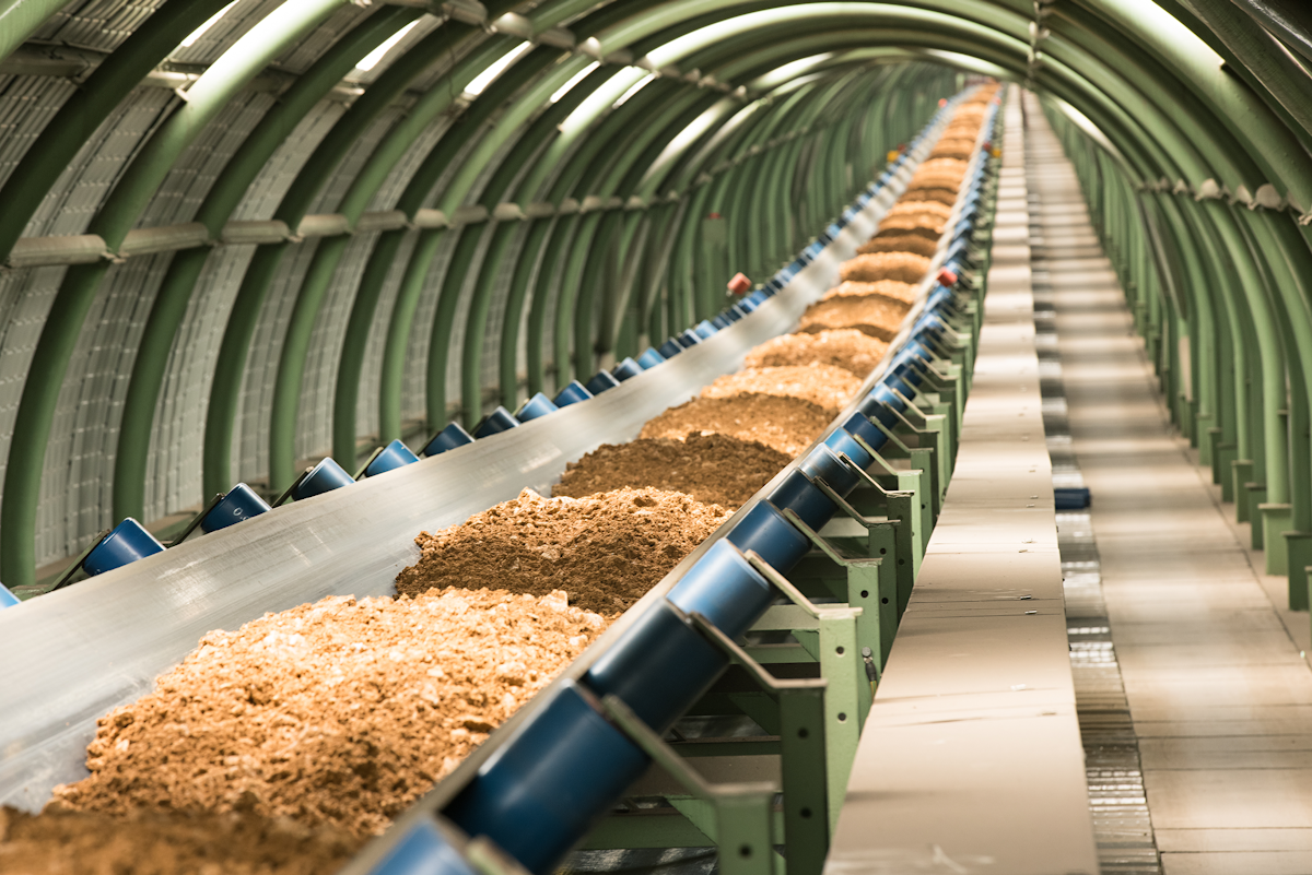 Belt Conveyor From BEUMER Group as an Economical Alternative To Trucks ...