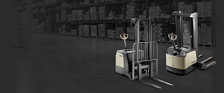 Crown SHC 5500 Series counterbalance stacker | Rental Equipment Register