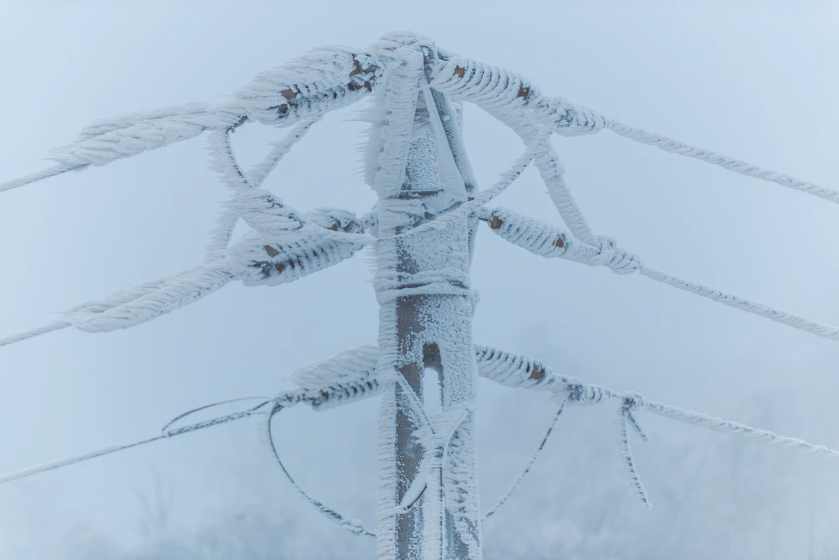 Understanding Ice Accumulation Impact on Utility Grids | T&D World