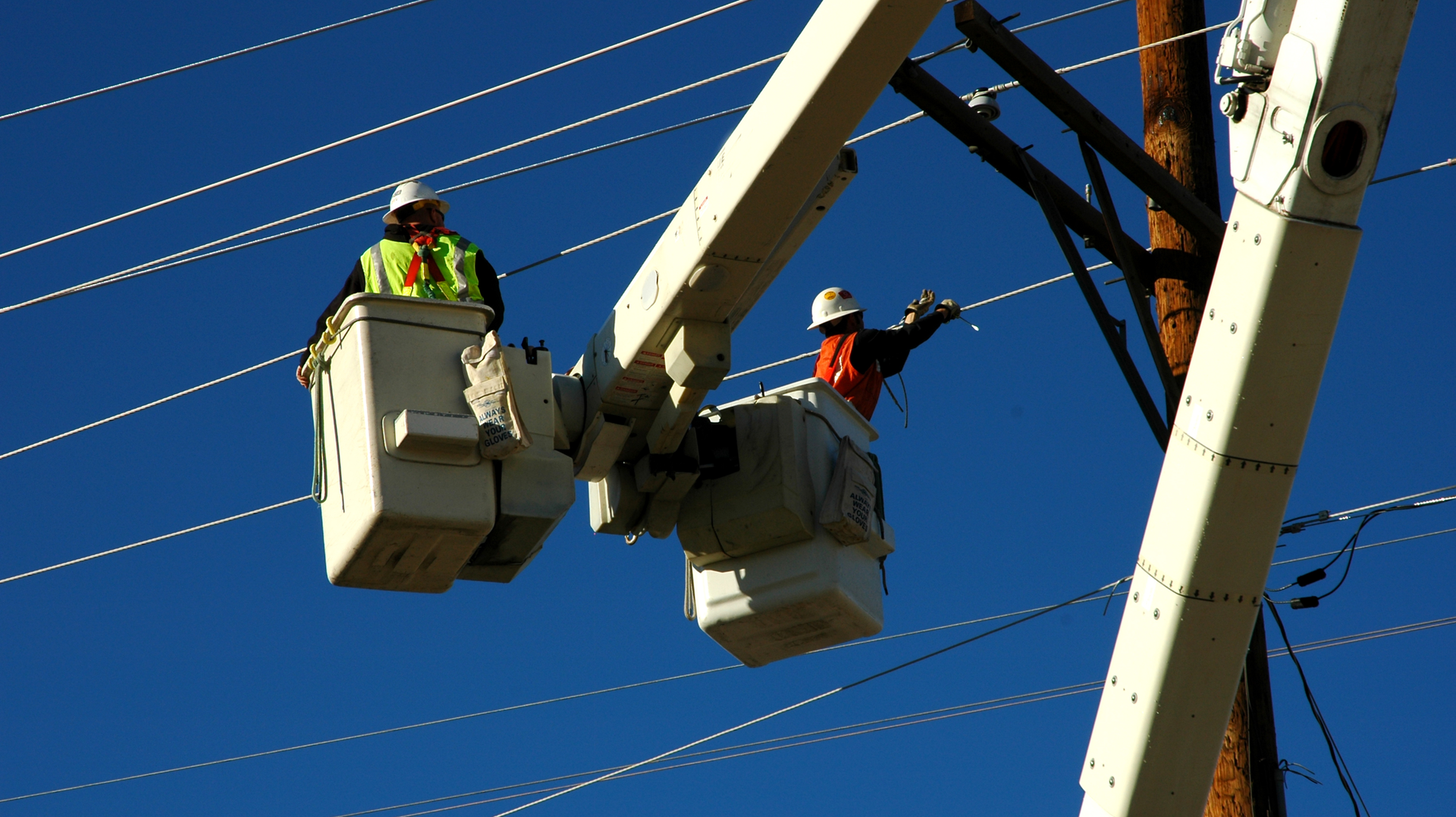 Certifying and Licensing Qualified Electrical Workers | T&D World